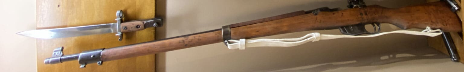 Ross MK III Rifle (M-10) 1916 - 48th Highlanders Museum Online