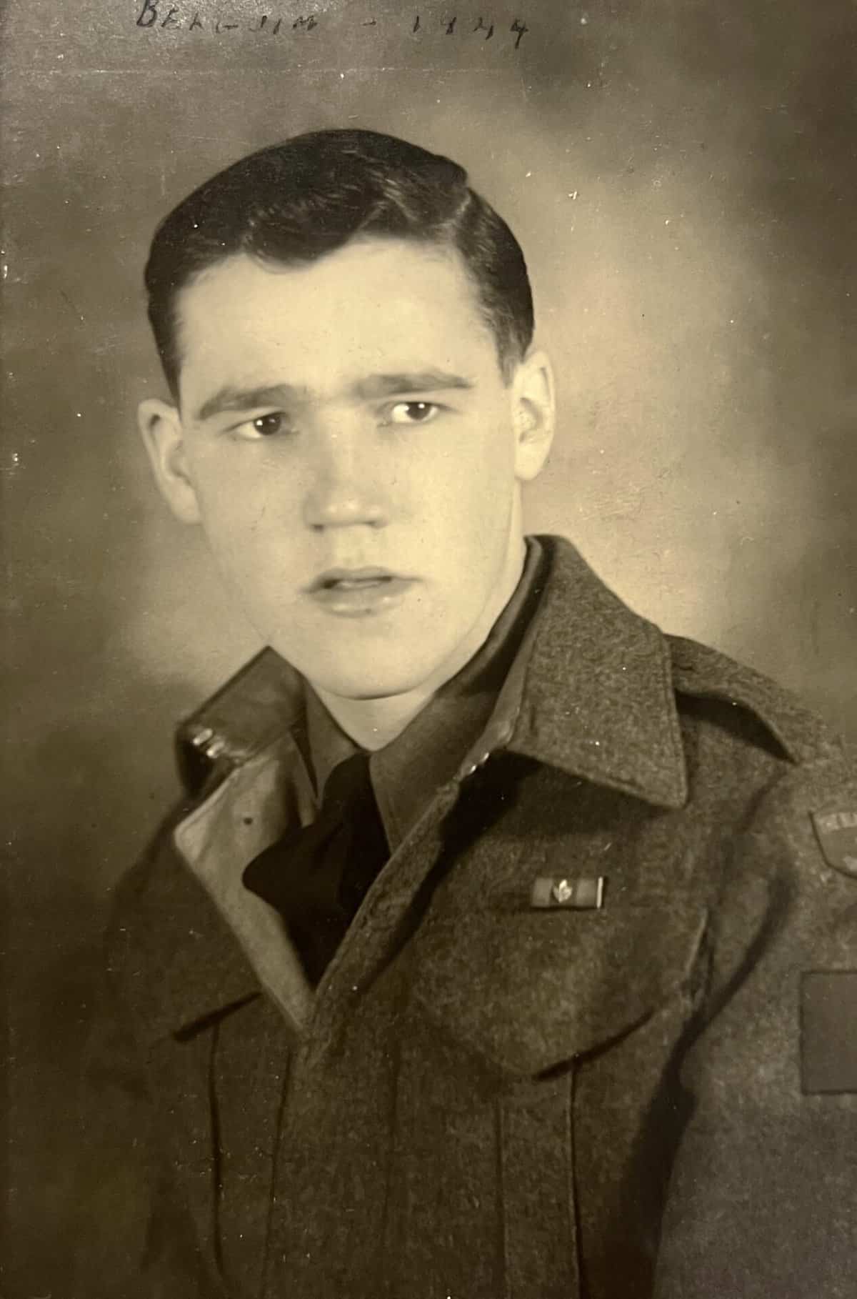 Photograph Of Sgt Worth Jerry E 48th Highlanders Museum